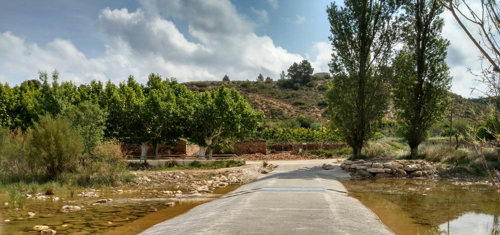 Camino natural del Matarranya /Algars - Casa Rural Caseres - La Posada ...